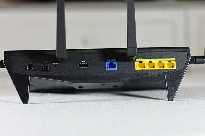 Review of Synology RT2600ac Router - CriticReviewer.com