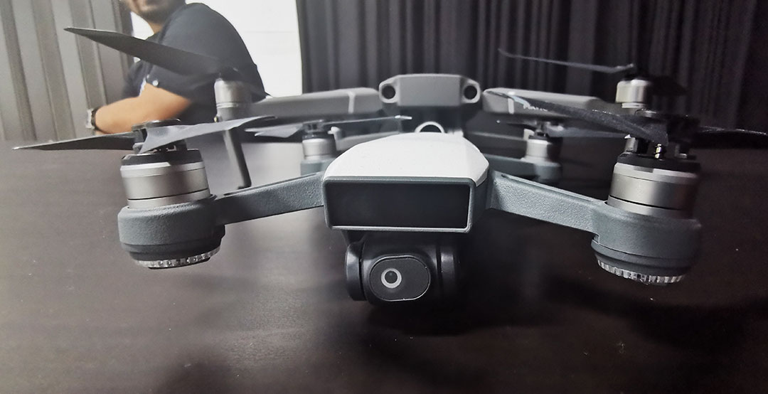 DJI-Mavic-Mini-comes-with-3-Axis-Motorized-Gimbal-Camera ...