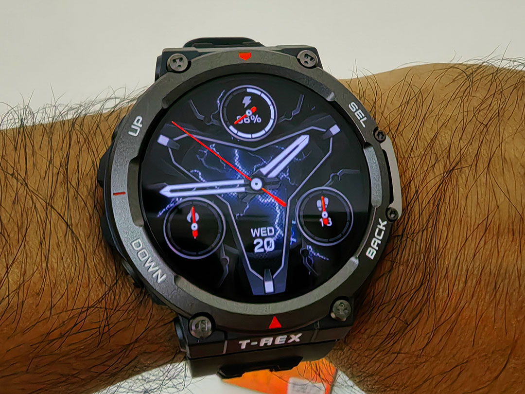 Review of the Amazfit T-Rex2 smartwatch in the UAE - CriticReviewer.com ...